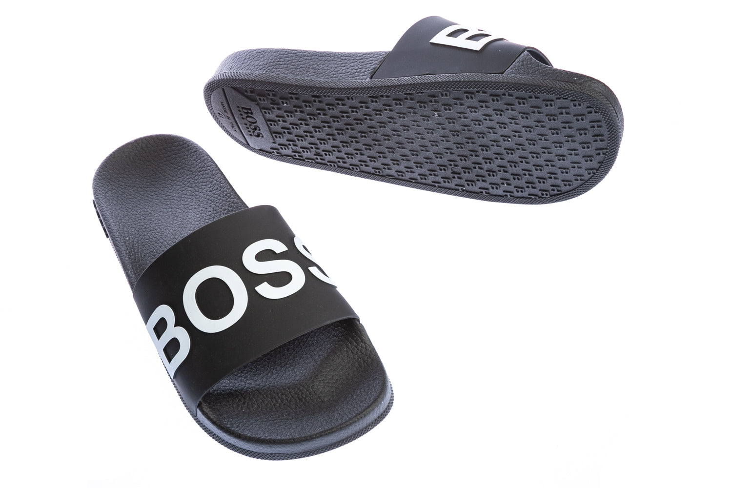 BOSS Bay_Slid Slide in Black & White I BOSS I Norton Barrie